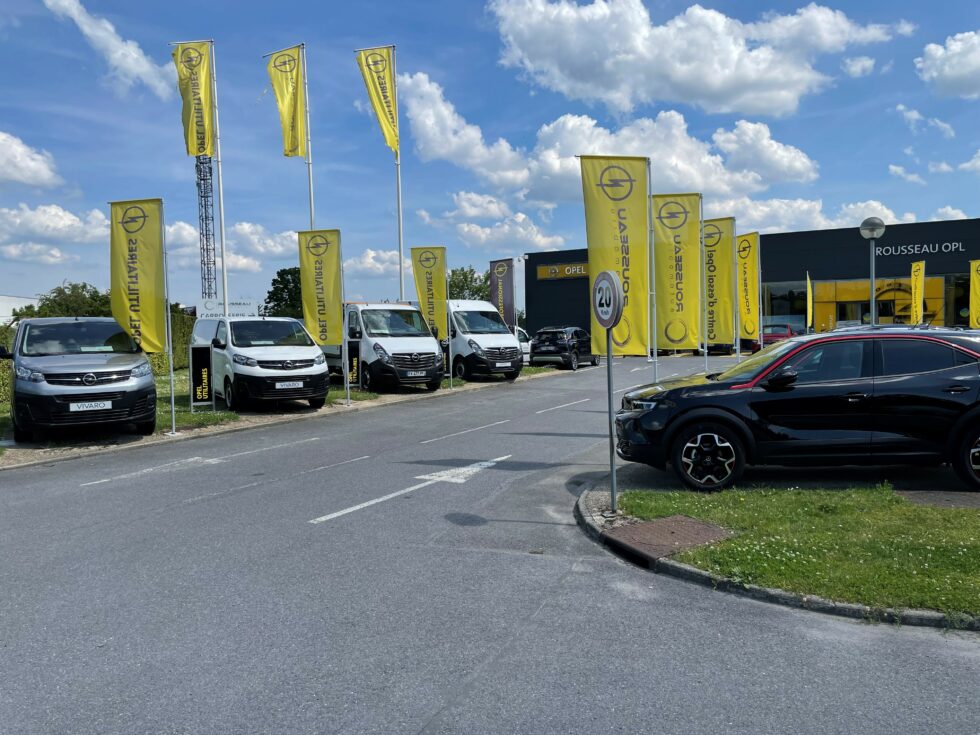 Opel Rousseau Automobile | 4 concessions en Ile de France